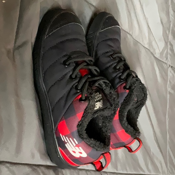 New Balance | Shoes | New Balance Kids Black And Red | Poshmark
